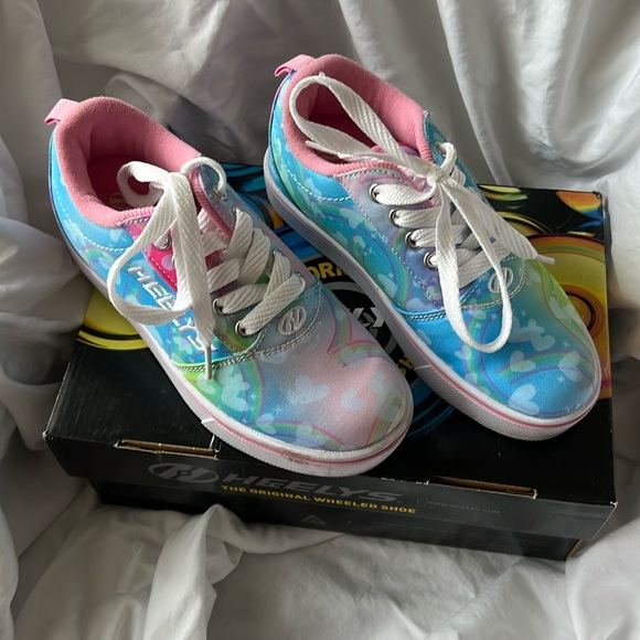 Heelys | Shoes | Heelys The Original Wheeled Shoe | Poshmark